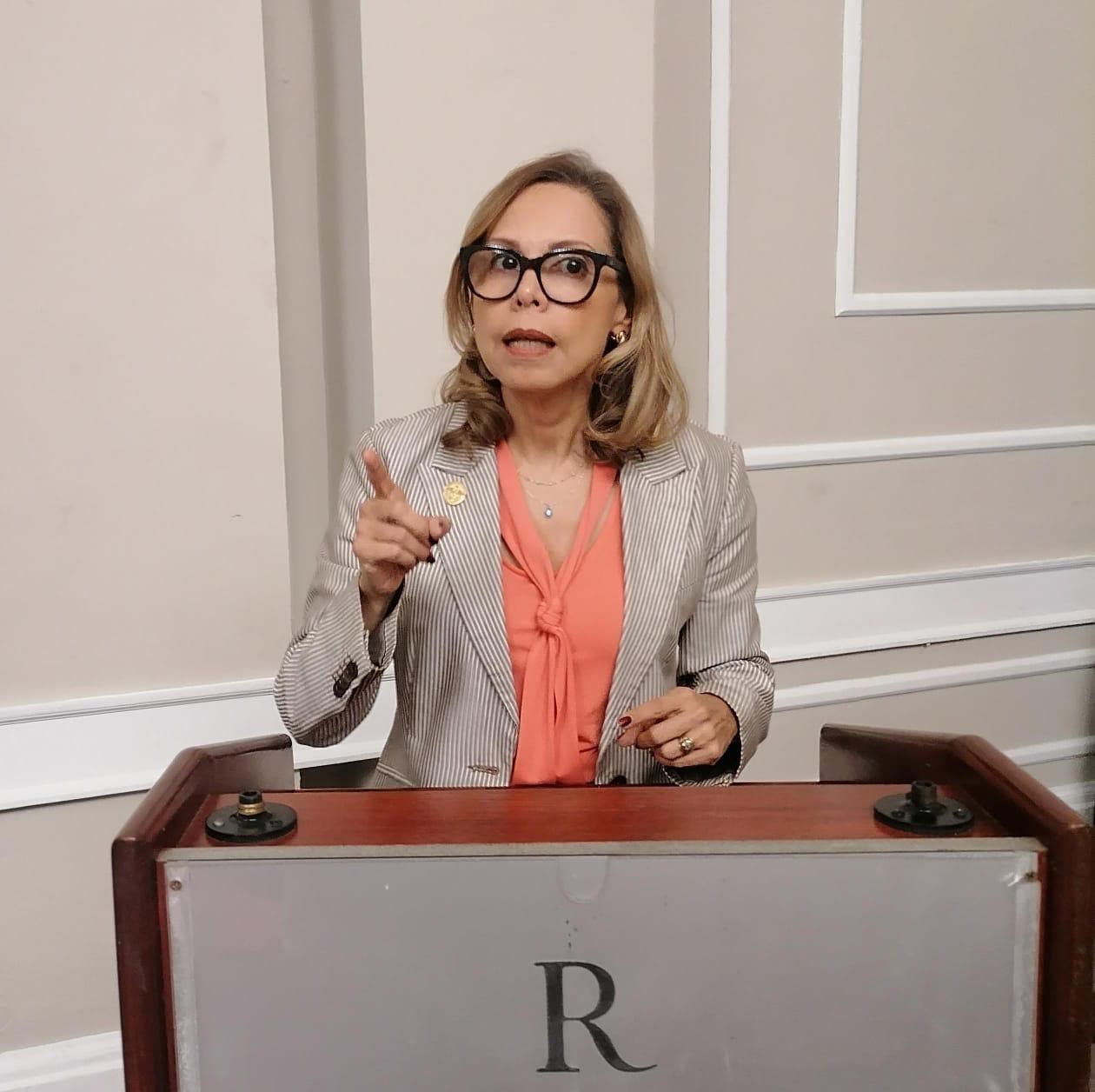 Pediatría responde al director del SNS, Mario Lama | Salud News